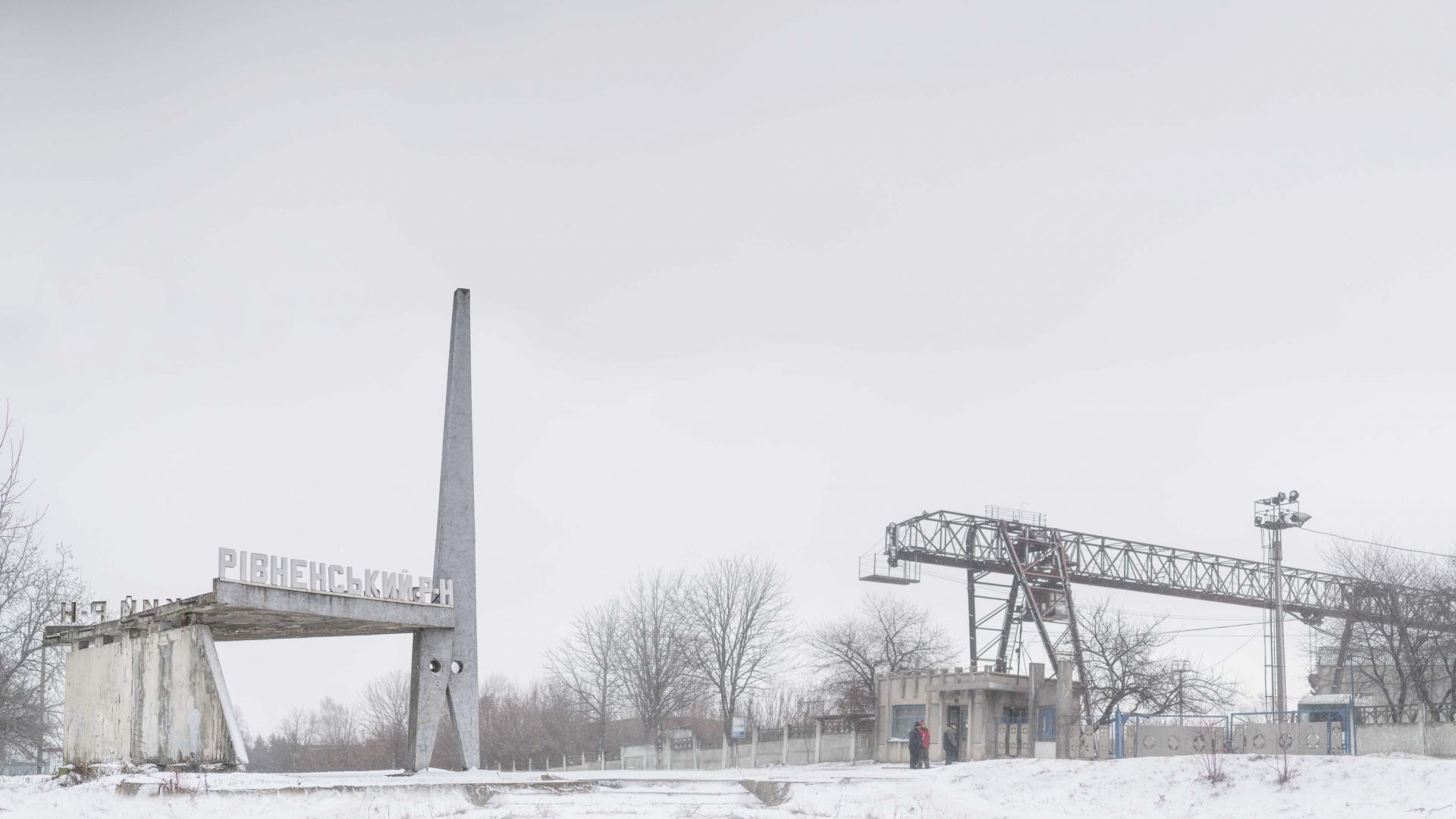 Photographing the brutally beautiful bus stops of the former Soviet ...