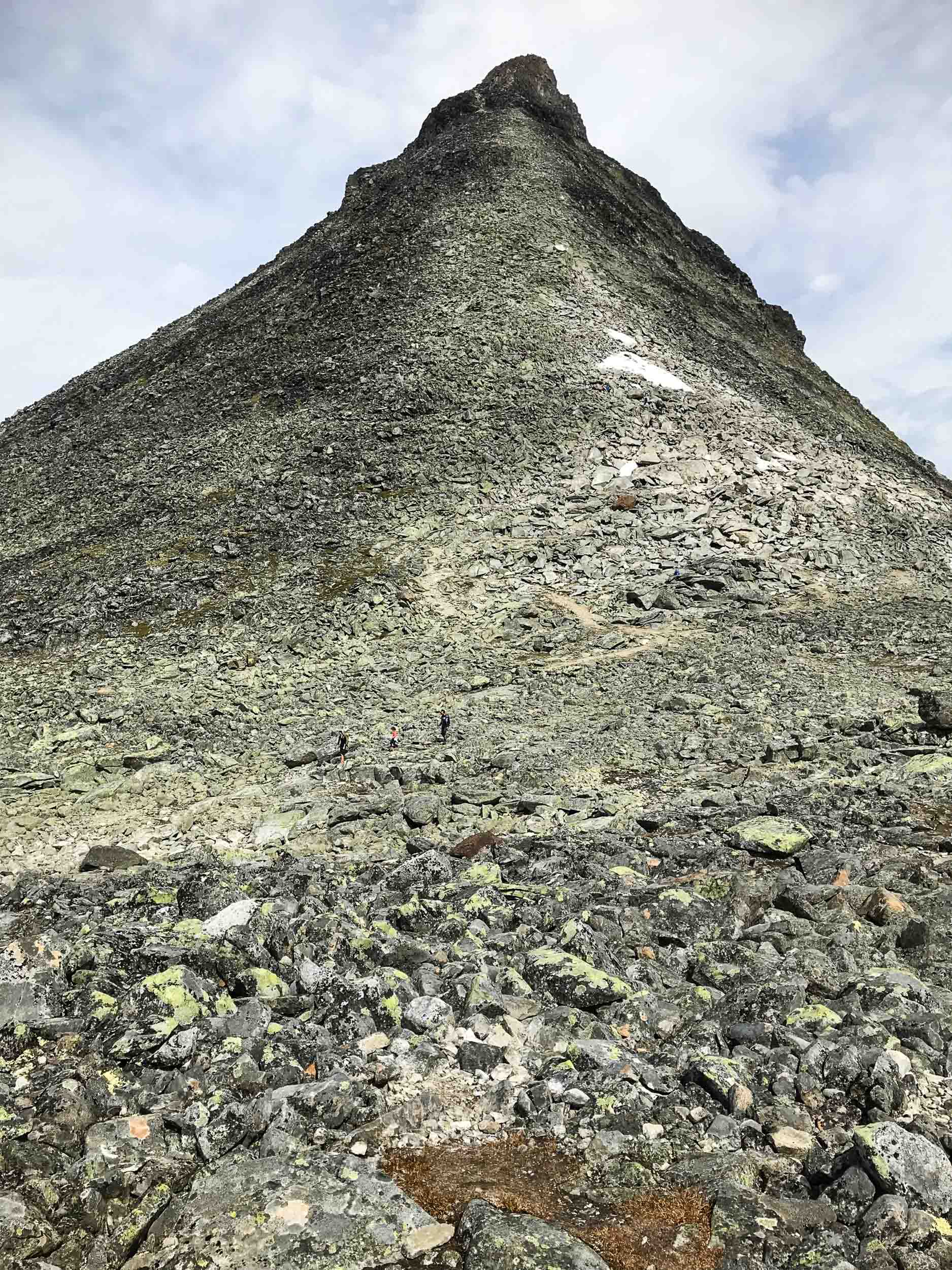Melting glaciers are revealing Viking relics in Norway | Adventure.com