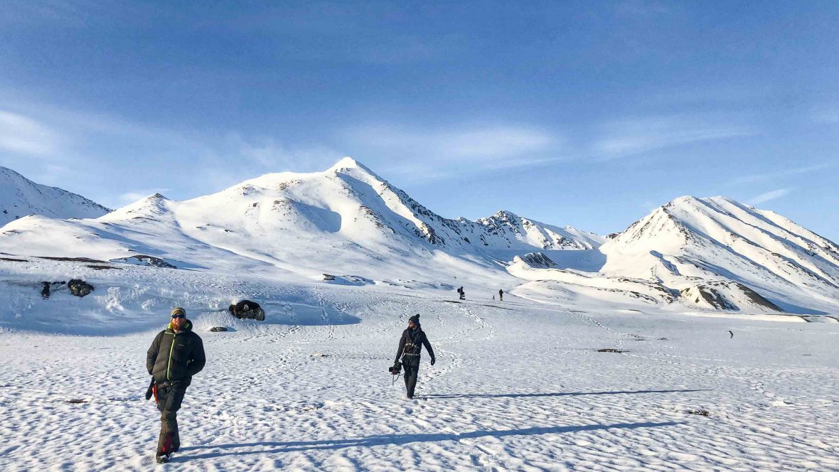 Extreme travel: The magnetic attraction of the two Poles | Adventure.com