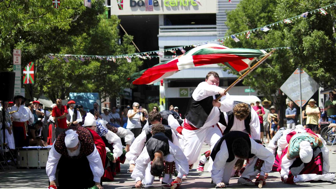 Exploring America's Spanish Basque country | Adventure.com