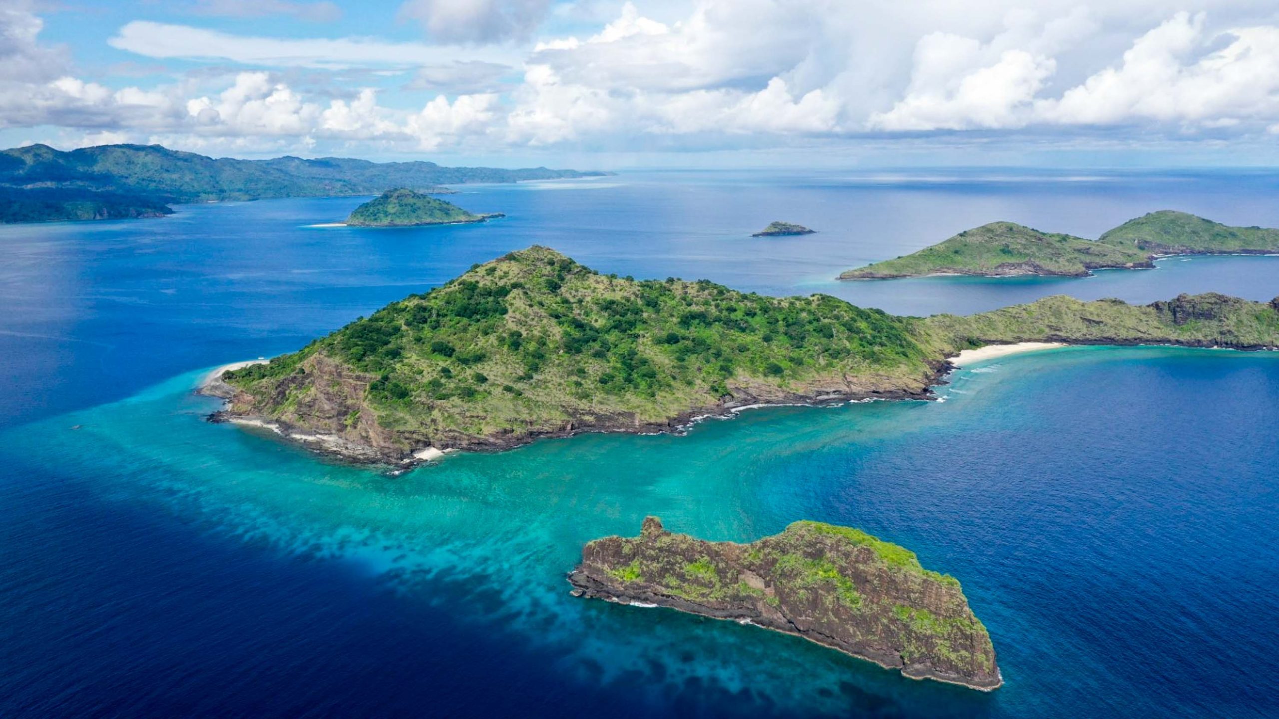 Meet the marine ranger protecting wildlife in Comoros | Adventure.com