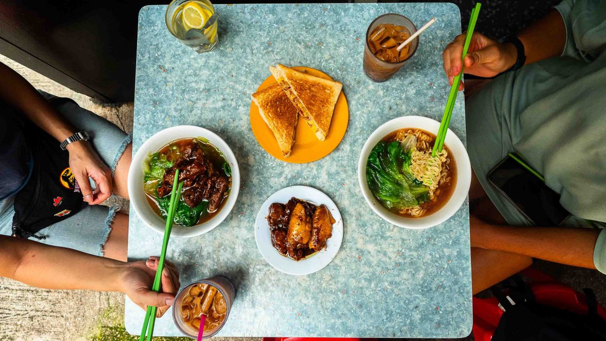The future of Hong Kong’s dai pai dong stands? | Adventure.com
