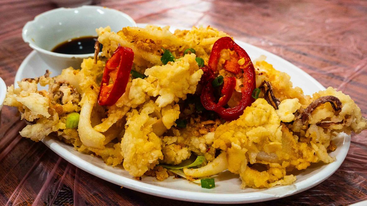 The future of Hong Kong’s dai pai dong stands? | Adventure.com