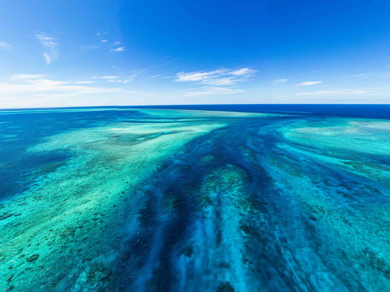 A gas giant wants to wreck this Australian reef | Adventure.com