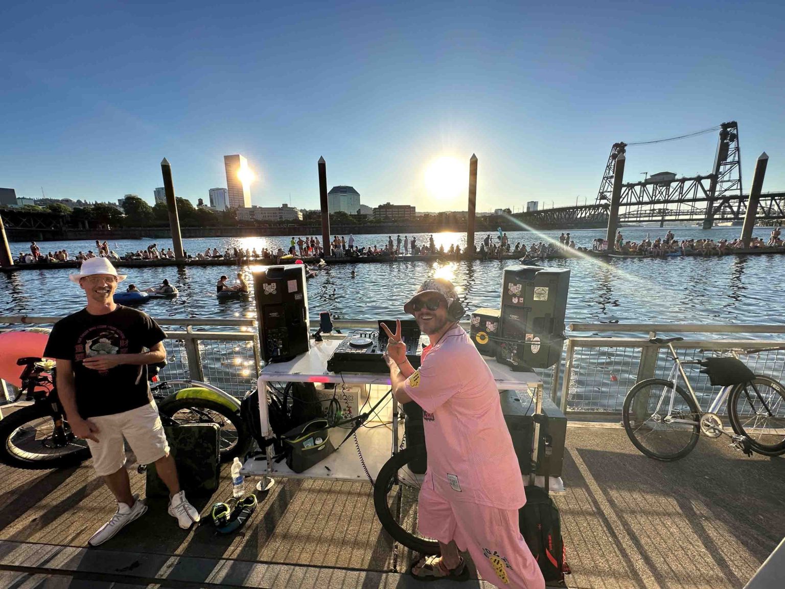 Swimming to work? How cities are making their rivers swimmable again ...