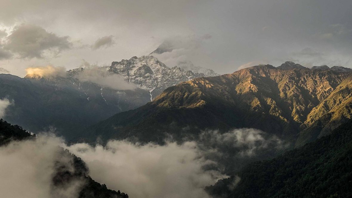 This trek offers epic Himalayan scenery—without the Annapurna Base Camp crowds - Adventure.com